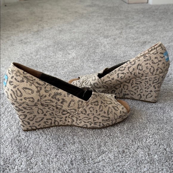 Toms | Shoes | Toms Leopard Canvas Peep Toe Wedges | Poshmark